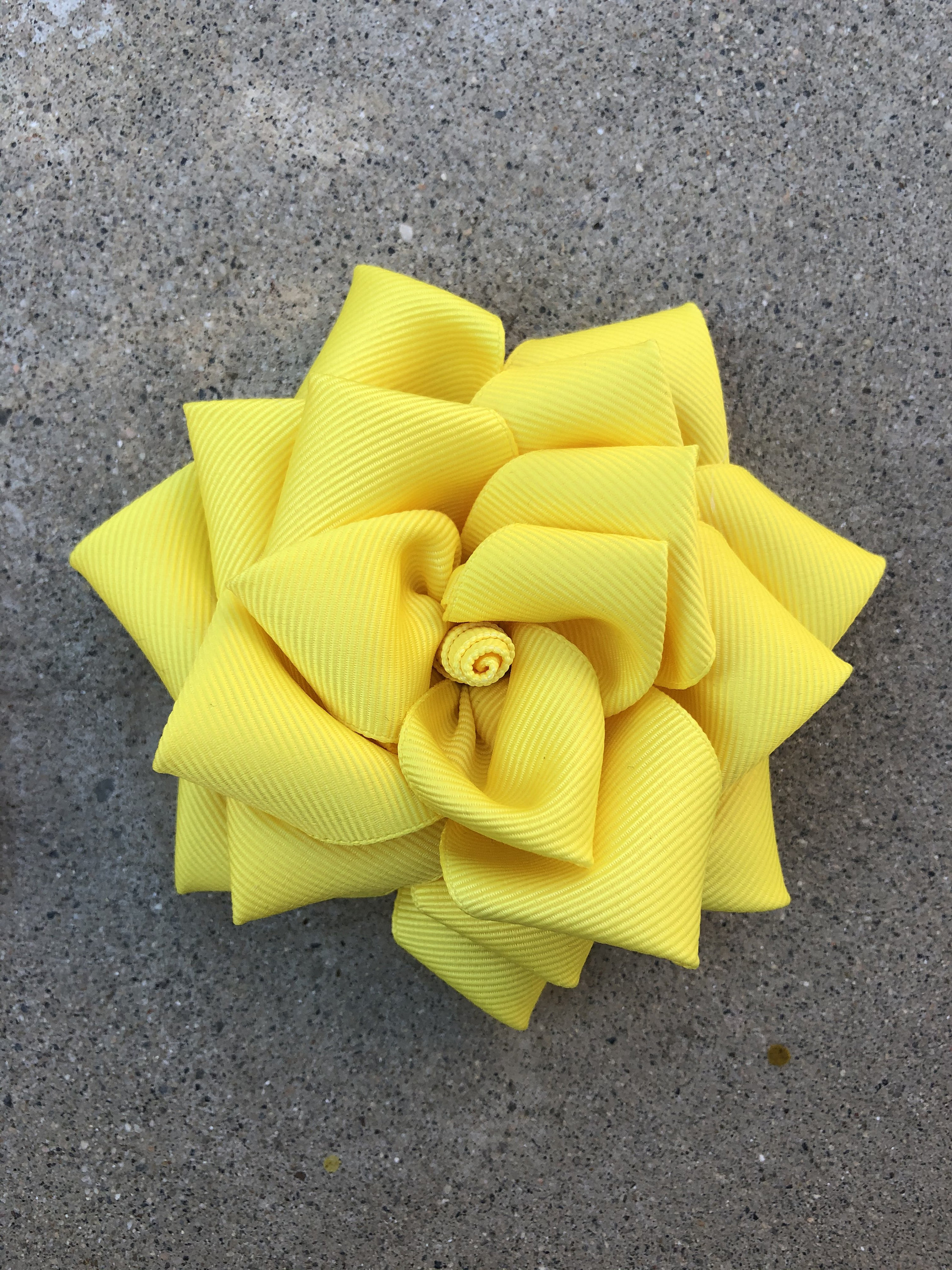 Rose Ribbon Barrettes on Luulla