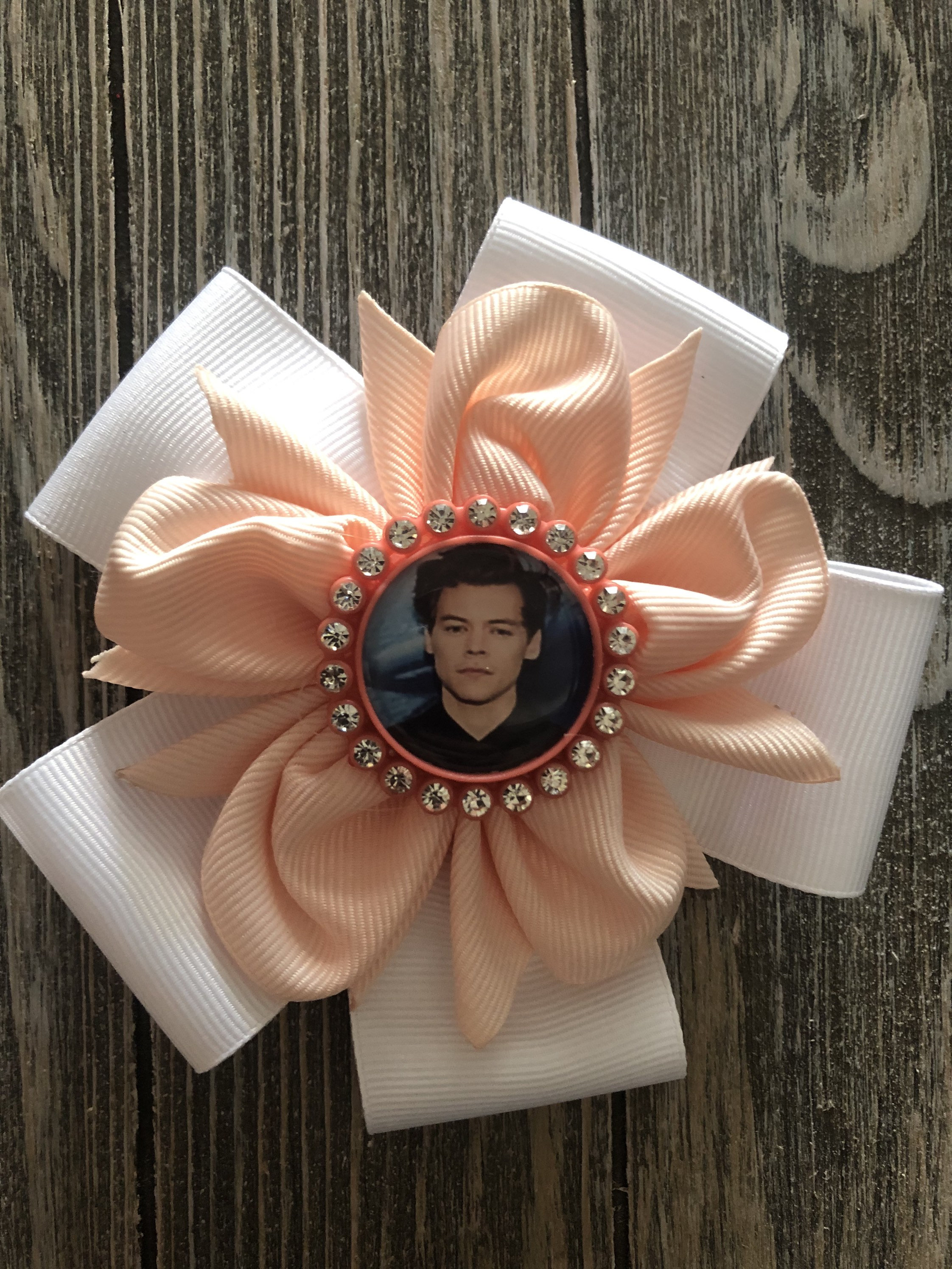 Harry Styles Inspired Bow With Kanzashi Flower on Luulla
